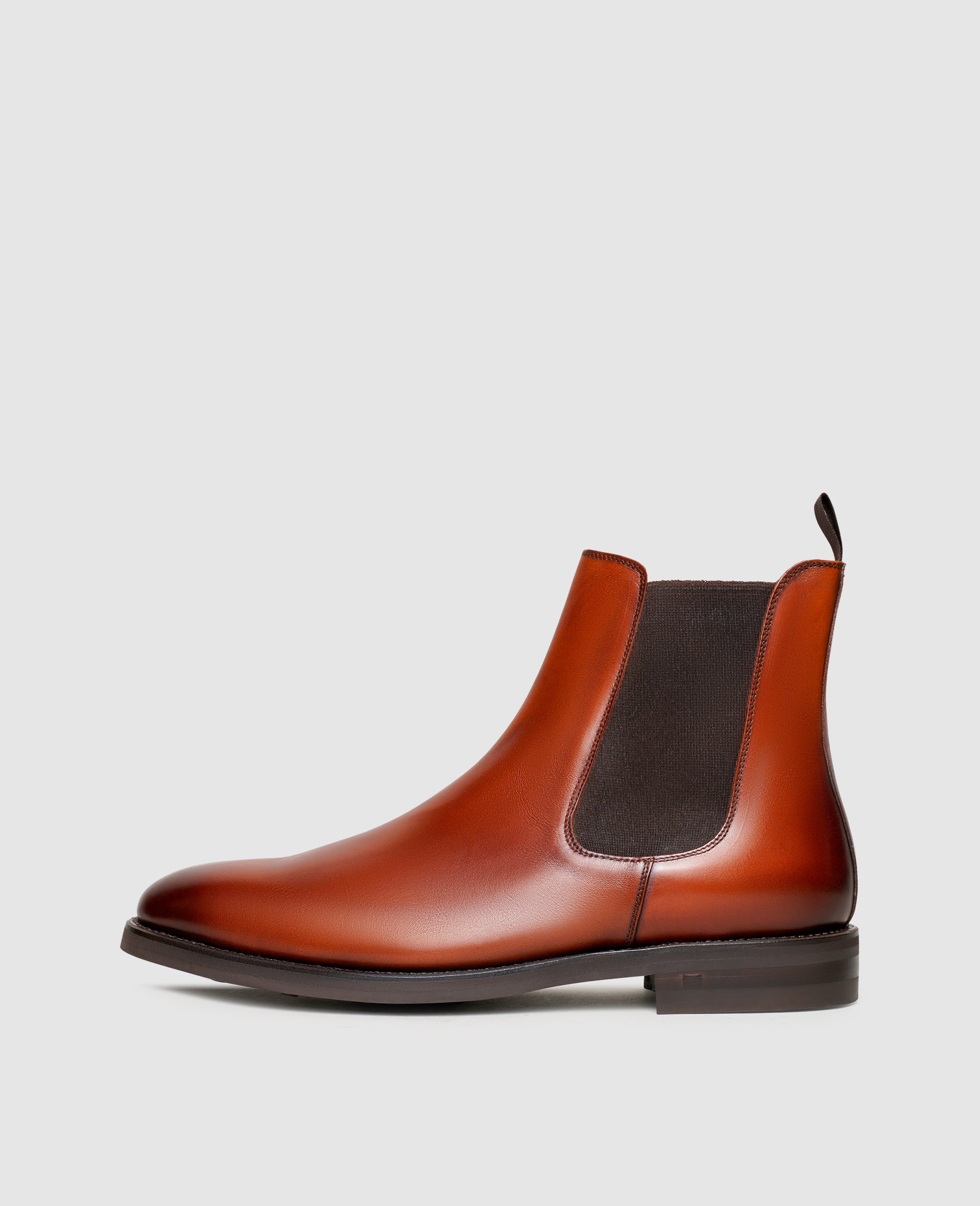 Men's hand-finished Goodyear-welted Chelsea boots | Henry Stevens